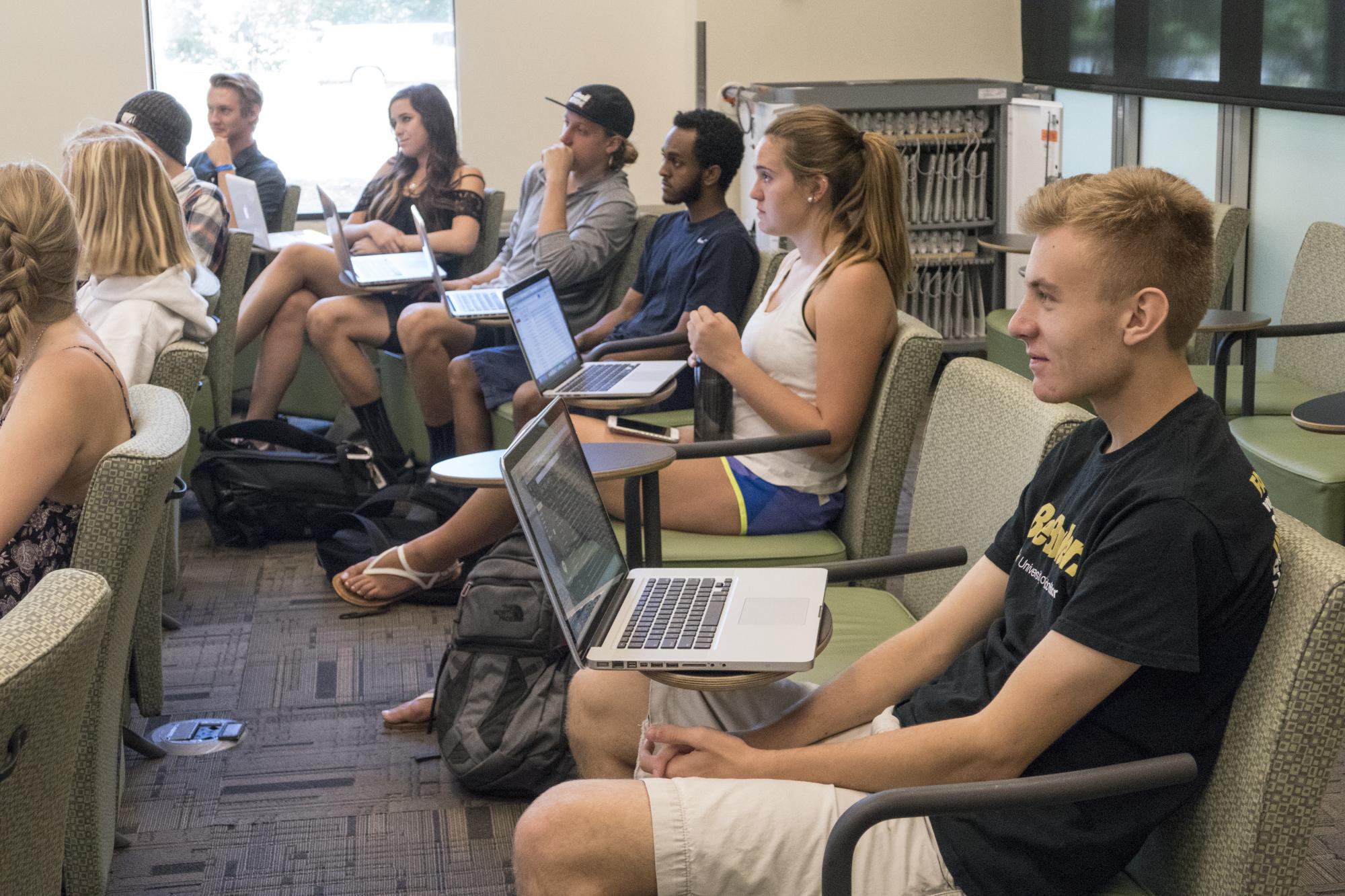 Nominate your instructor for the 2025 Open Educator Award | University Libraries | University of ...