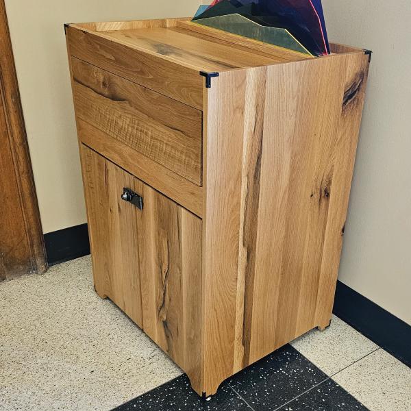 What’s in a library drop box? Engineering students learn the principles ...